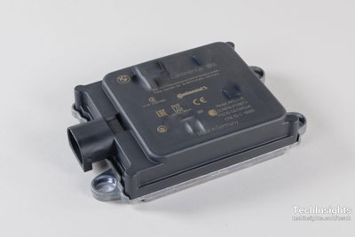 Deep Dive Teardown of the Continental Long Range Radar Sensor 77 GHz ...