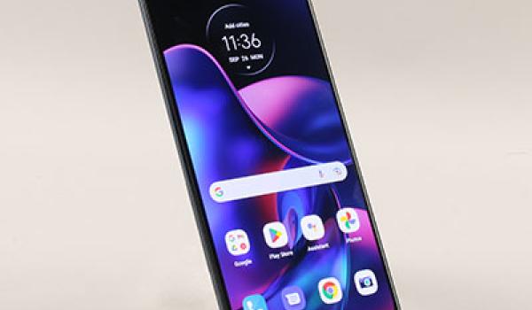 Deep Dive Teardown of the Motorola Edge 2022 (T-Mobile) XT2205-1 ...