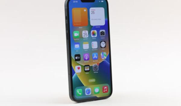 Survey Plus Teardown of the Apple iPhone 14 Plus A2885 Smartphone ...